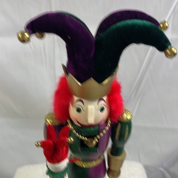 village court | Holiday | Vintage Nutcracker Village Court Jester Th ...